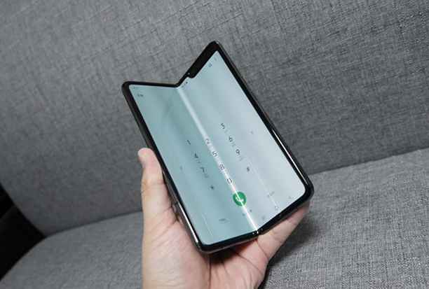 5G, folding phones, and the future of mobile iGaming | Ante Up Magazine